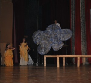 Miss şi Mister Boboc "Ienăchiţă Văcărescu" 2012: Andra Oană şi Horaţiu ...