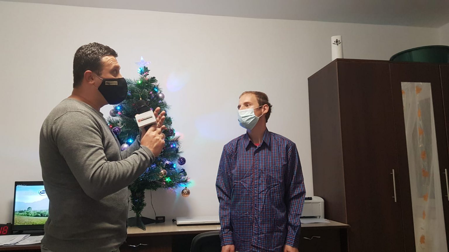 Nu mai doarme sub cerul liber! Marius Anghel și-a schimbat radical ...